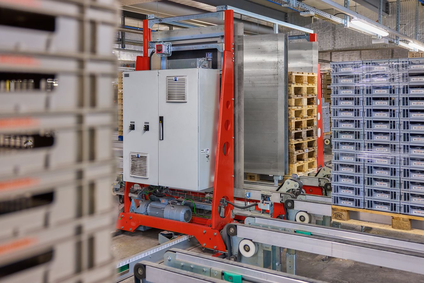 Automated buffer storage system | Gilgen Logistics AG